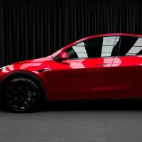 China PET Liquid Ruby Red Car Wrap Vinyl 1.52x17m Super Glossy Air Bubble Free Decorative Film for sale