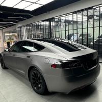 China Matte Pearl Metal Grey Chameleon Car Wrap Vinyl Film 1.52x17m Roll Removable Adhesive for sale