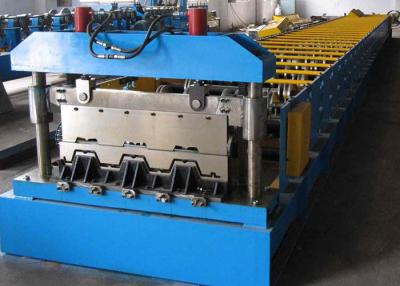 China Galvanized Floor Deck Roll Forming Machine / Metal Roof Panel Machine for sale
