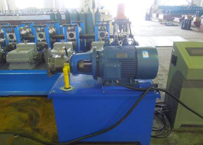 China 2 Wave Highway Guardrail Roll Forming Machine 2.0 - 4.0 Mm Thickness Available for sale