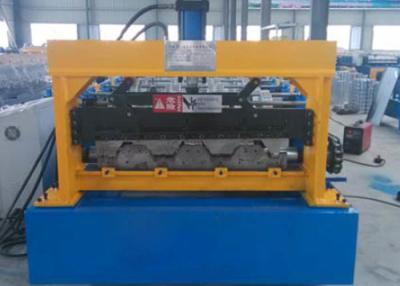 China Foot Pedal Floor Deck Roll Forming Machine / C 200 - 300 Floor Tiles Making Machine for sale