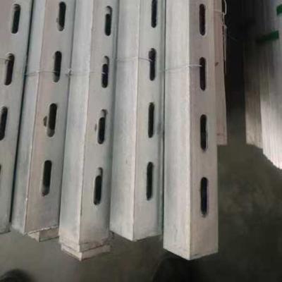 China 90 Degree Galvanized Slotted Angle Steel 30-100mm Width 2-10mm Thickness with 5-10mm Holes for Structural Framing for sale