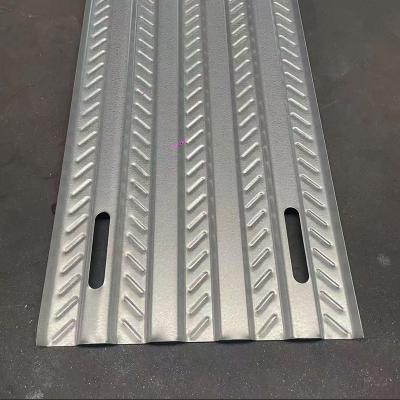 China Customized Aluminum Solar Walkway with 500kg/m² Load Capacity and Strong Weather Resistance for Rooftop Installation for sale