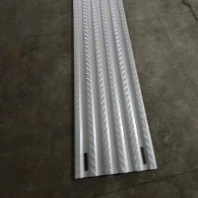 China 500kg/m² Load Capacity Anodized Aluminum Alloy Solar Rooftop Walkway with 95% Inverter Efficiency and 10-Year Warranty for sale