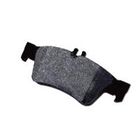 China OE 04466-06020 04466-20100 8V0698151C 04466-33130 Toyota Camry Tiguan Ceramic Brake Pads for sale