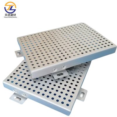 China 4mm ACM Exterior Metal Ceiling Panels with 0.6-1.2mm Thickness and 8-10 Year Warranty for Commercial Buildings for sale