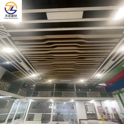 China Aluminum Screen Strip 1.0-4.0mm Thickness with Black Groove for Indoor and Outdoor Cladding for sale