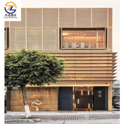 China C-Shaped Aluminum Strip Ceiling Panels 0.6-1.2mm Thickness with 10-Year Color Guarantee for Interior/Exterior Use for sale