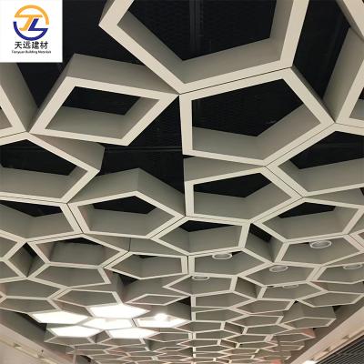 China Outdoor Brushed Aluminium ACM Composite Panels Linear Ceiling 0.6-1.2mm Thickness Waterproof C-Shaped Strip for sale