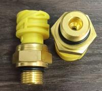 China High-Quality Iron Material Oil Pressure Sensor for D12 D13 Truck with 6 Months Warranty 21634017 for sale