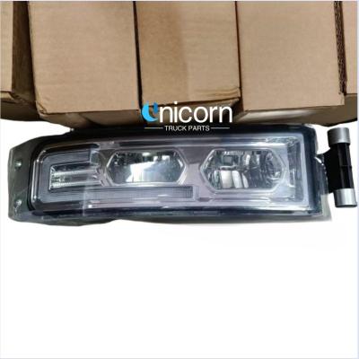 China New High Quality Sinotruk HOWO TX SITRAK C7H C5H Truck Body Parts LED Front Headlight Anti Fog Lamp Assembly 811W25320-6004 for sale