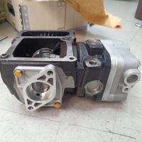 China Sinotruk SITRAK C7H HOWO T7H T5G Truck Engine Air Compressor Metal New 202V54100-7131 for sale