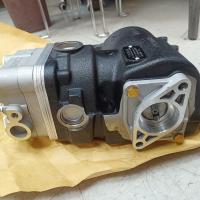 China Sinotruk SITRAK C7H HOWO T7H T5G Truck Engine Air Compressor Metal New 202V54100-7131 for sale