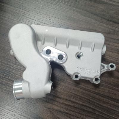 China Weichai WP7 OEM 610800060217 Engine Outlet Pipe and Thermostat Housing for Shacman Truck Cooling System with Metal Construction for sale