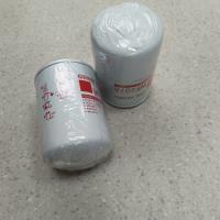 China Truck Diesel Engine Parts Cooling System Coolant Filter WF2071 WF2073 WF2076 WF2075 Water Filter for Diesel Engines for sale