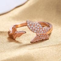 China AAA Cubic Zirconia Butterfly Ring Rose Gold Prong Setting for sale
