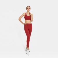 China 2 Pieces OEM Red Women Sportswear Sets Seamless Yoga Workout Outfit for sale