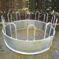 China Galvanised Round Cattle Hay Feeder 1m Round Bale Feeders For Cattle for sale