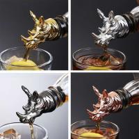 China 3D Animal Head Wine Pourer Stainless Steel 304 Decanter Pourer for sale