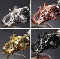 China Custom Metal Wine Bottle Pourer Animal Shape Zinc Alloy Material for sale