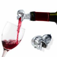China 304 Stainless Steel Skull Wine Pourer Metal Wine Accessories For Halloween Gift for sale