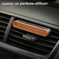 China Custom Logo Car Aroma Diffuser Lasting Fragrance Natural Wood Car Vent Air Freshener for sale