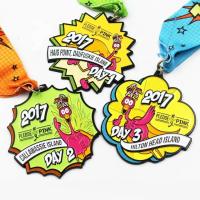 China Custom Medallion Medal Metal Gold Triathlon Finisher Marathon Large Running Sports Medals for sale