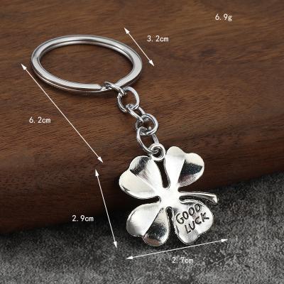 China Hot Selling Beautiful Luxury Four-leaf Clover Keychain Wholesale for Gifts for sale