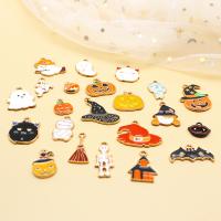 China Ghost Cute Spooky Boo Basket Stuffers Halloween Keychain for Women Men Kids Party Favors Cool Bag Charm for sale