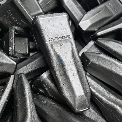 China Komatsu PC200-8 Forged Rock Bucket Teeth 205-70-19570RC Heavy Duty 20mm Thick for sale