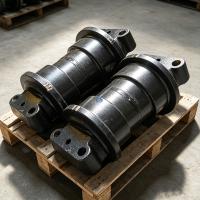 China Wear Resistant Excavator Bottom Roller PC200-5 PC200-6 PC200-7 PC200-8 Track Roller for sale