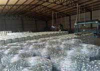 China Giant Shuttle Fixed Knot Deer Fence 50m Roll 2-5mm Wire Dia Hot-Dipped Galvanized Farm Fencing for sale