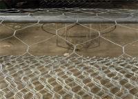 China Curved Gabion Baskets Heavy Galvanized Metal Gabion Cage for Retaining Walls 60x80mm Mesh for sale