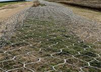 China Galfan Gabion box Double Twisted Stone Baskets For Retaining Walls for sale