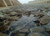 China Double Twist Woven Iron Wire Hexagonal Gabion Box 2m x 1m x 1m for Erosion Control for sale