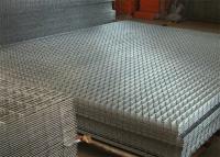 China Electro Galvanized Welded Wire Mesh Rolls Square Hole For Buildings Materials for sale