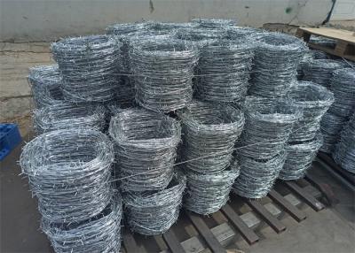 China Aluminum Alloy PVC Coated Barbed Wire Galvanized Steel Traditional Reverse Twist 2.51mm for sale