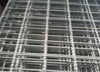 China Welded Steel Bar Grating Anti Slip Stair Treads High Strength 25x5mm Load Bar for sale